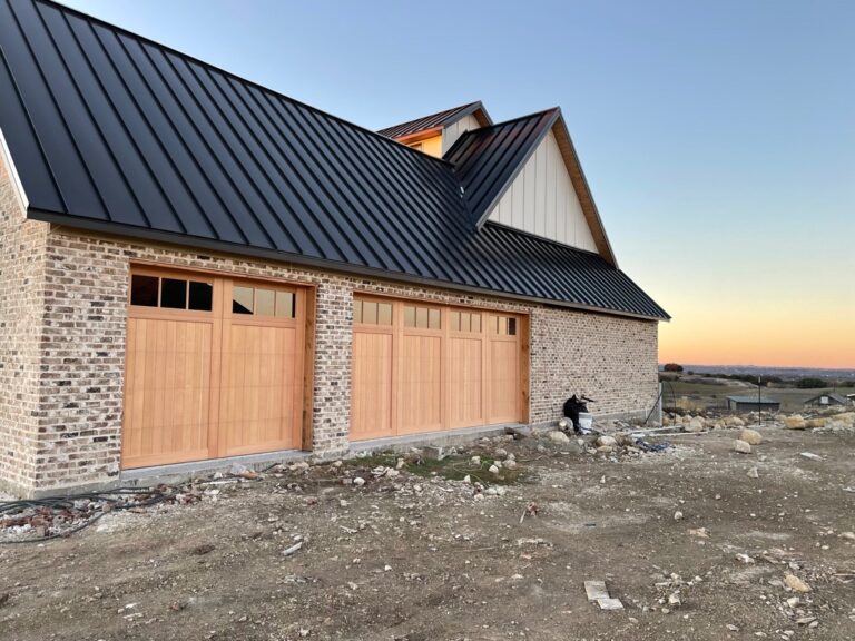 9x8 and 18x8 Doorvana Signature Carriage Garage Door 118